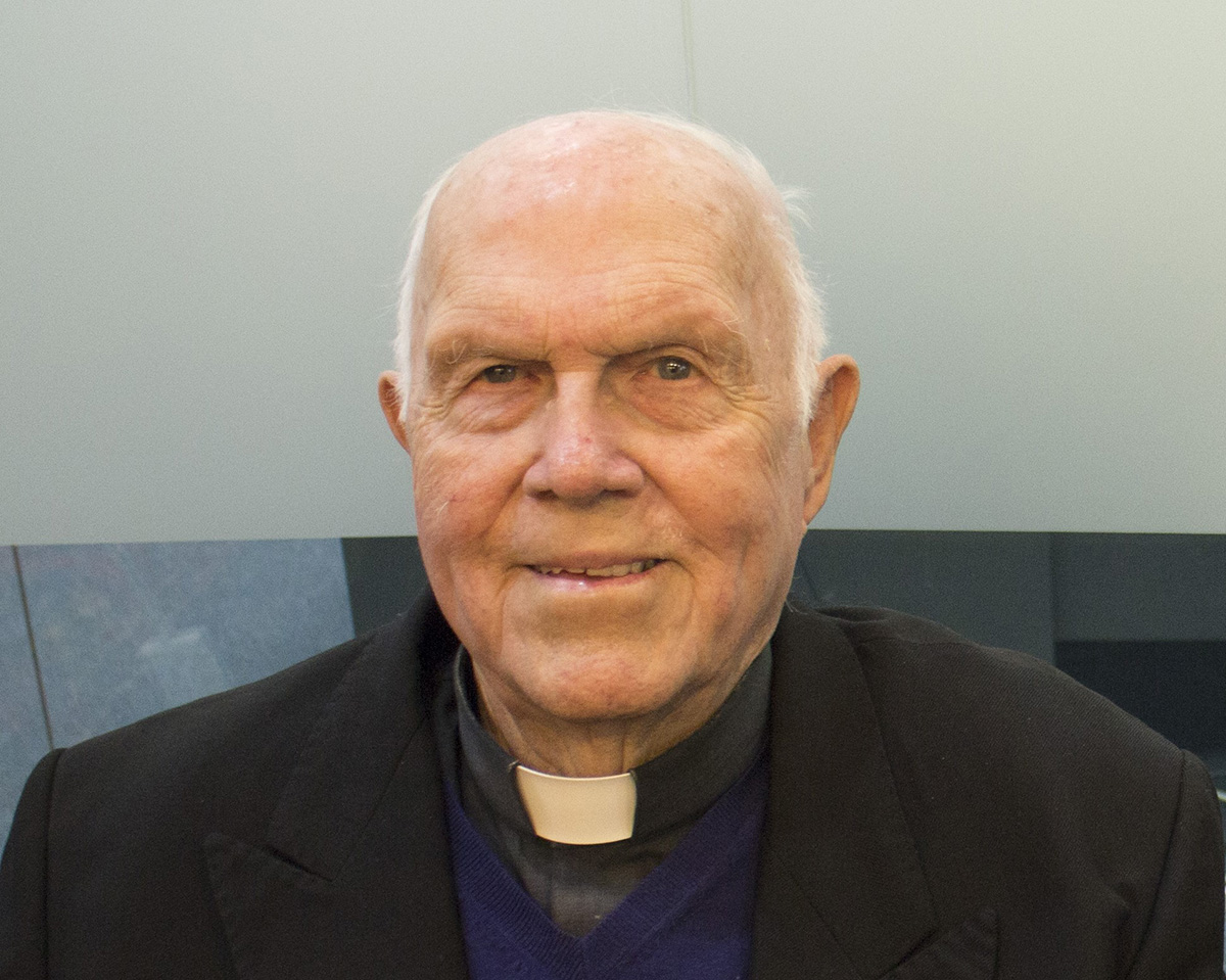 Death of ABM missionary and long-time supporter, Fr Eric Hampson - ABM ...